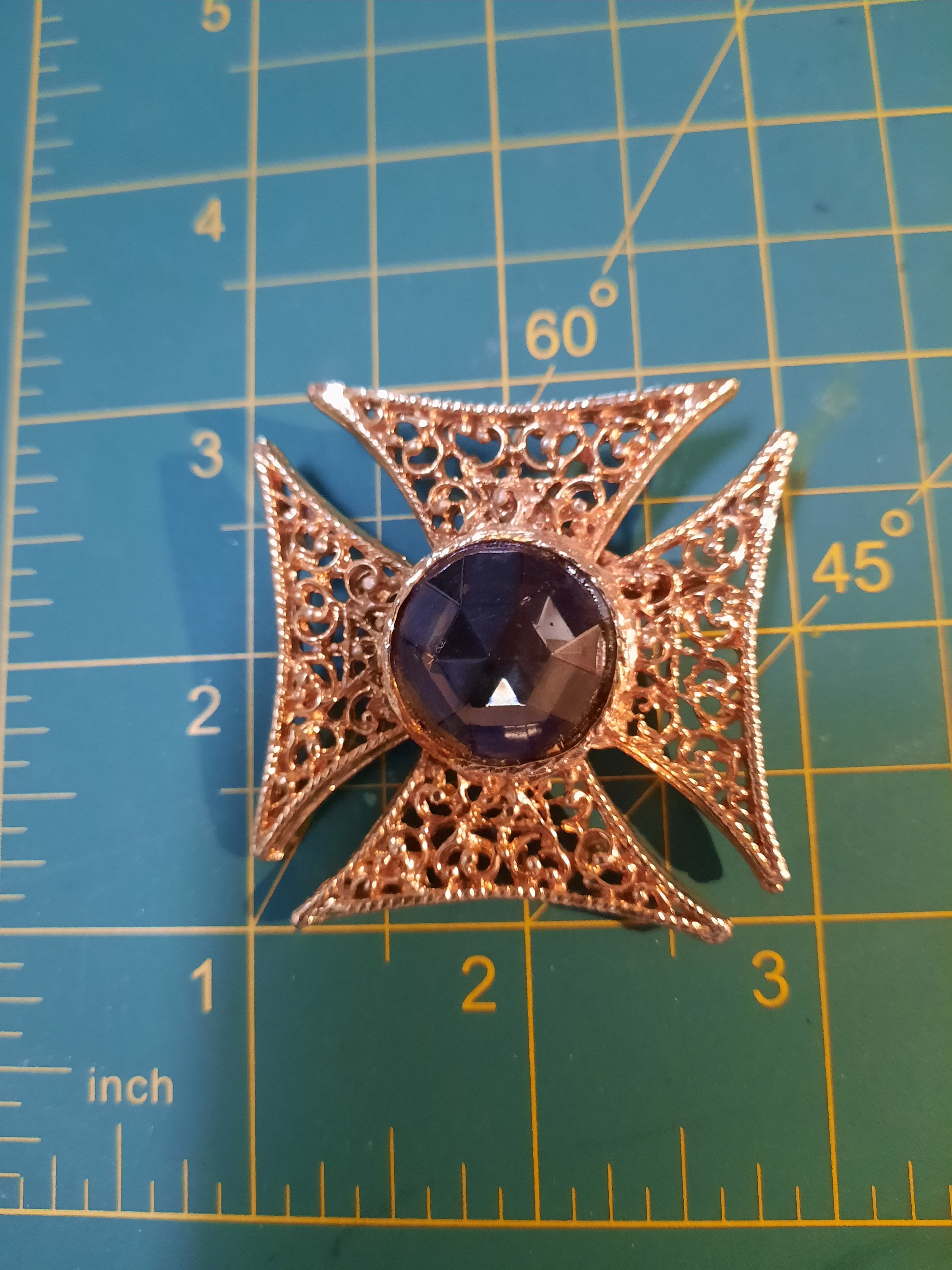 Vintage Intaglio Filigree Maltese Crest Ambre 2" Fashion Best Gift - Etsy
