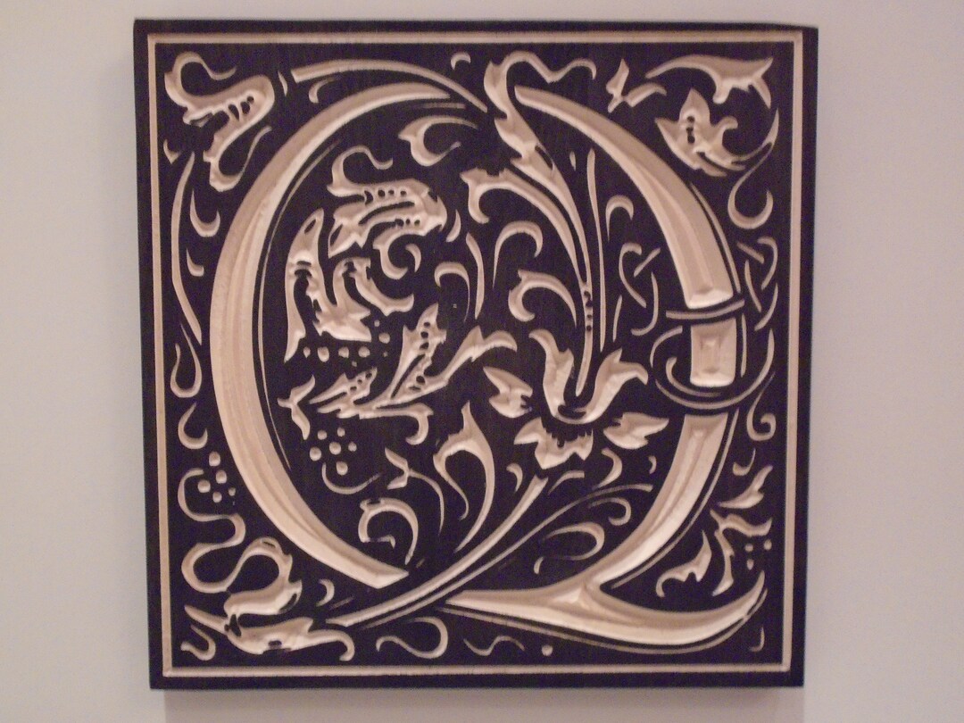 Illuminated Letter Q, Wood Wall Art, Wood Engraving, William Morris ...