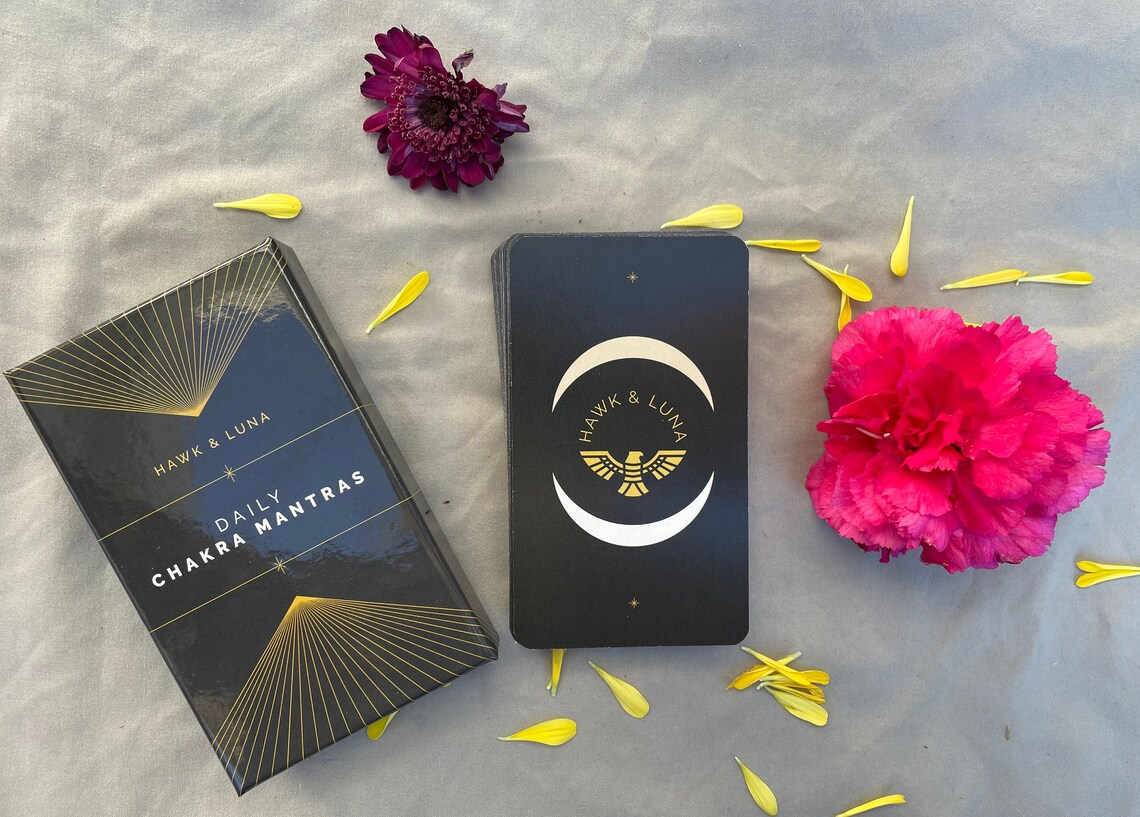 Chakra Mantra Deck | Daily Oracle Deck to Support Your Chakras - Etsy