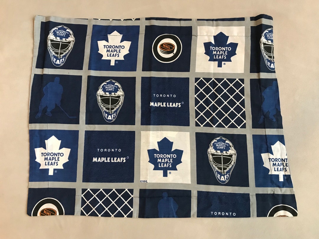 90's Vintage Toronto Maple Leafs Pillowcase Official - Etsy