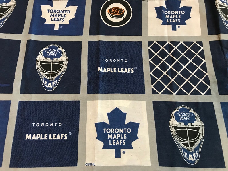 90's Vintage Toronto Maple Leafs Pillowcase Official - Etsy