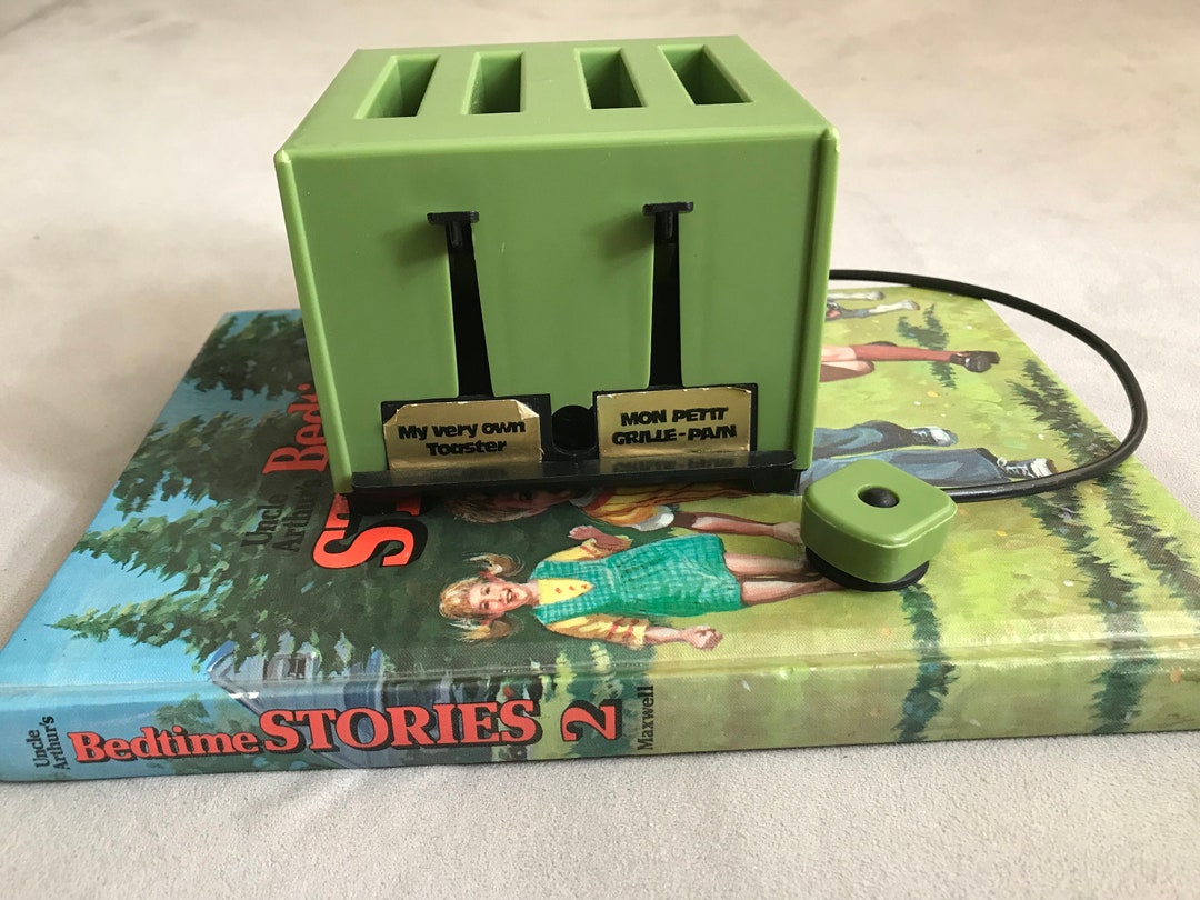 Vintage Avocado Green Toy Toaster 70's - Vintage Kids Toys - Vintage ...