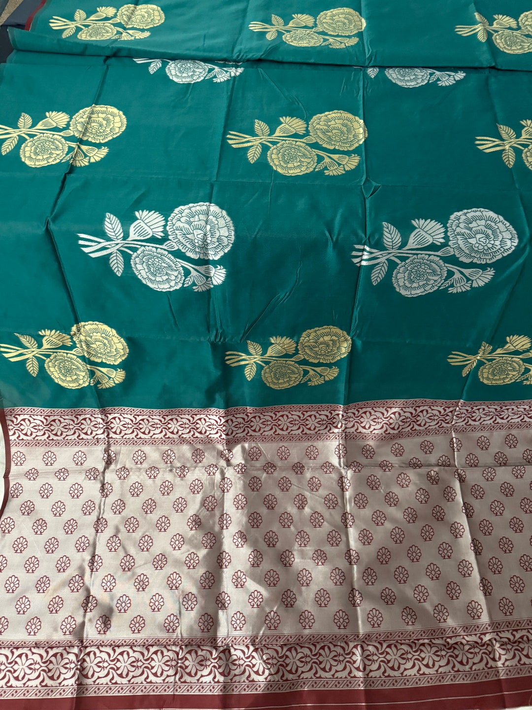 Soft Silk Saree/ Light Dark Green Leaf Color Saree/floral Design Butta ...