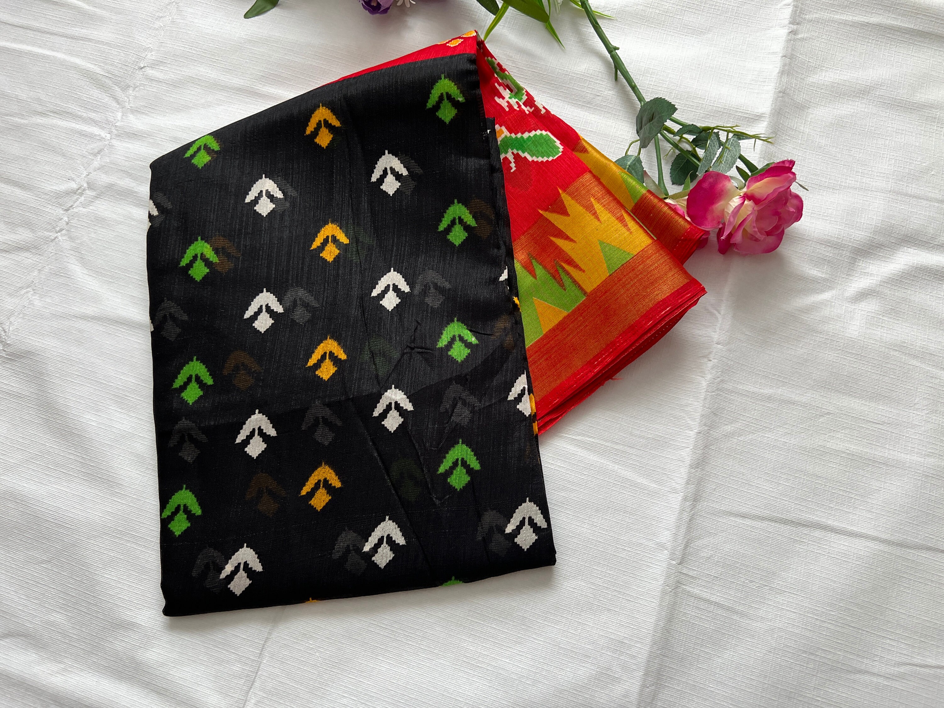 Chandri Ikkat Designe Saree/daily Wear/party Were Black Saree/ With Red ...