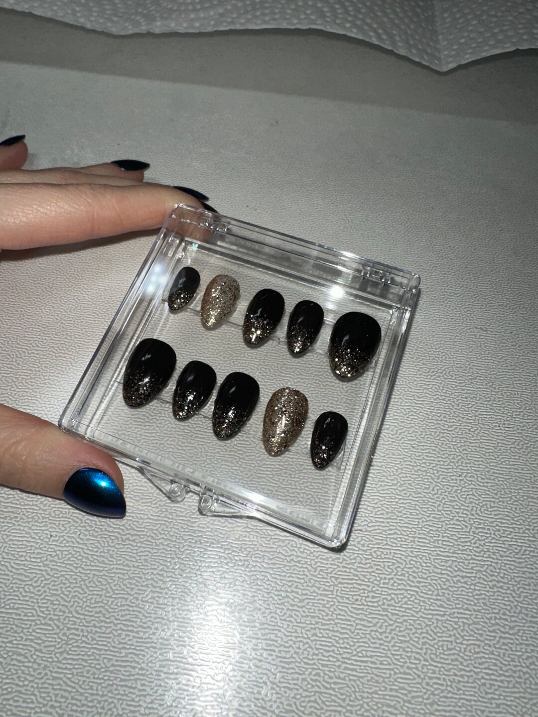 Black and Gold Press on Nails - Etsy