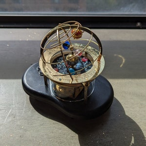 Intricate Clock Orrery Solar System Model Moving Planets Rotating ...