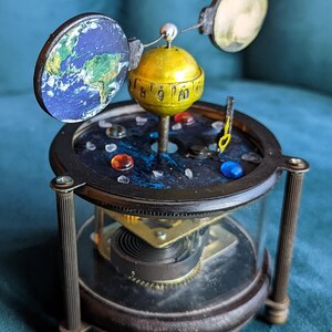 Orrery Clock Solar System Model Planetarium Mechanical Planetary ...