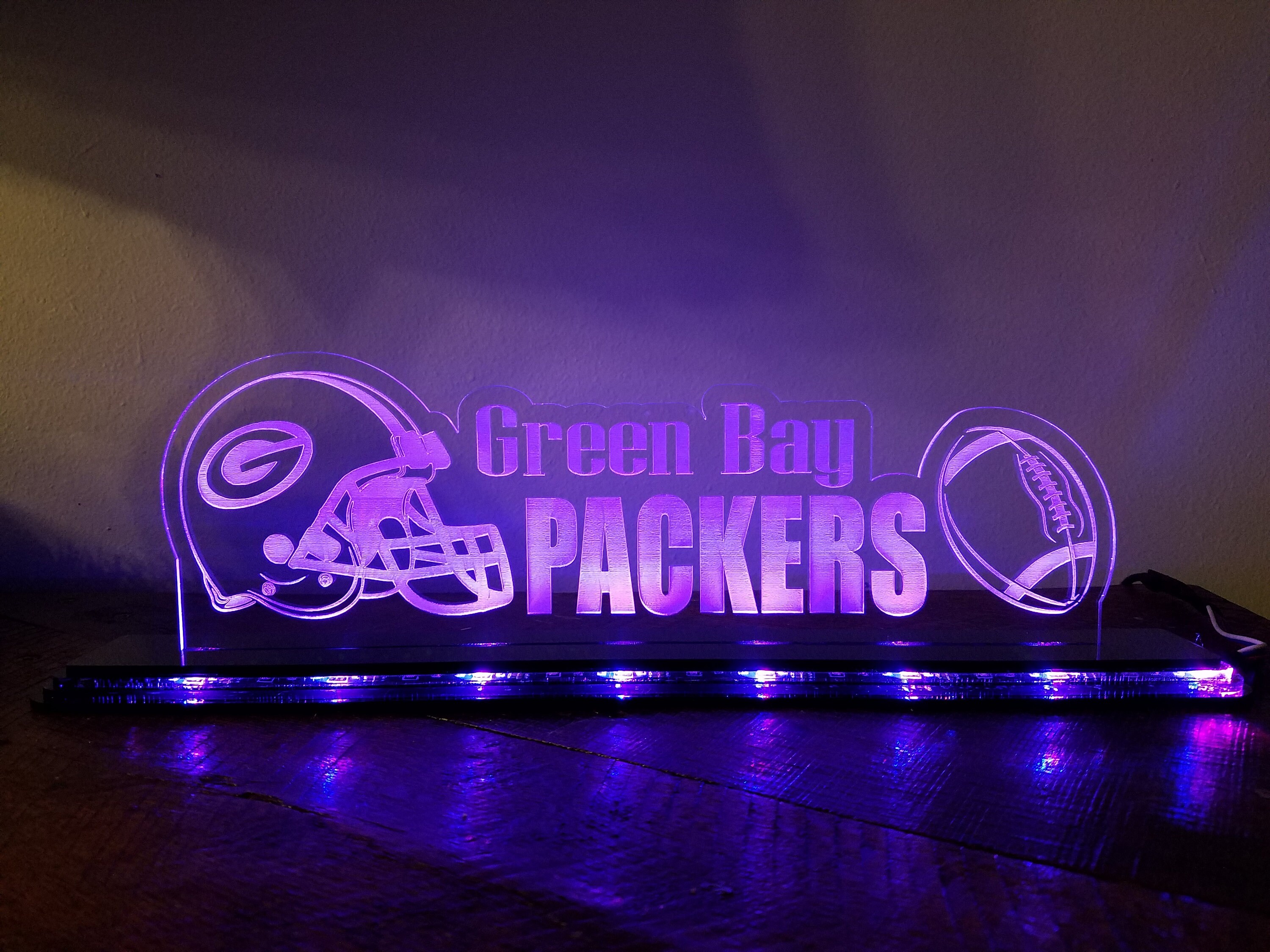 Green Bay Packers Football Team Sign, LED Edge Lit Acrylic Accent Light ...
