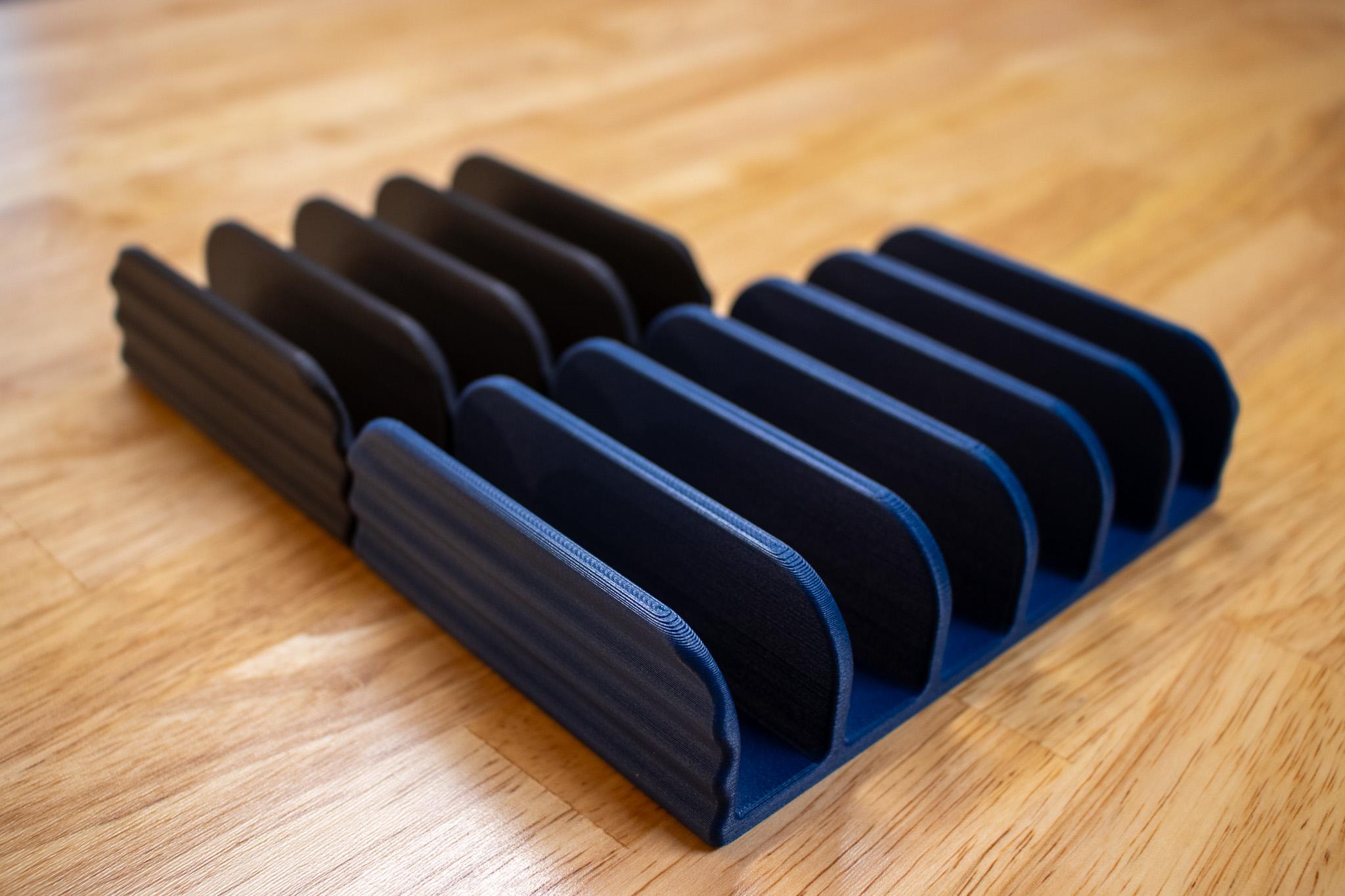 Vertical SSD Holder: PLA Plastic Organizer, 4 or 6 Drive - Etsy