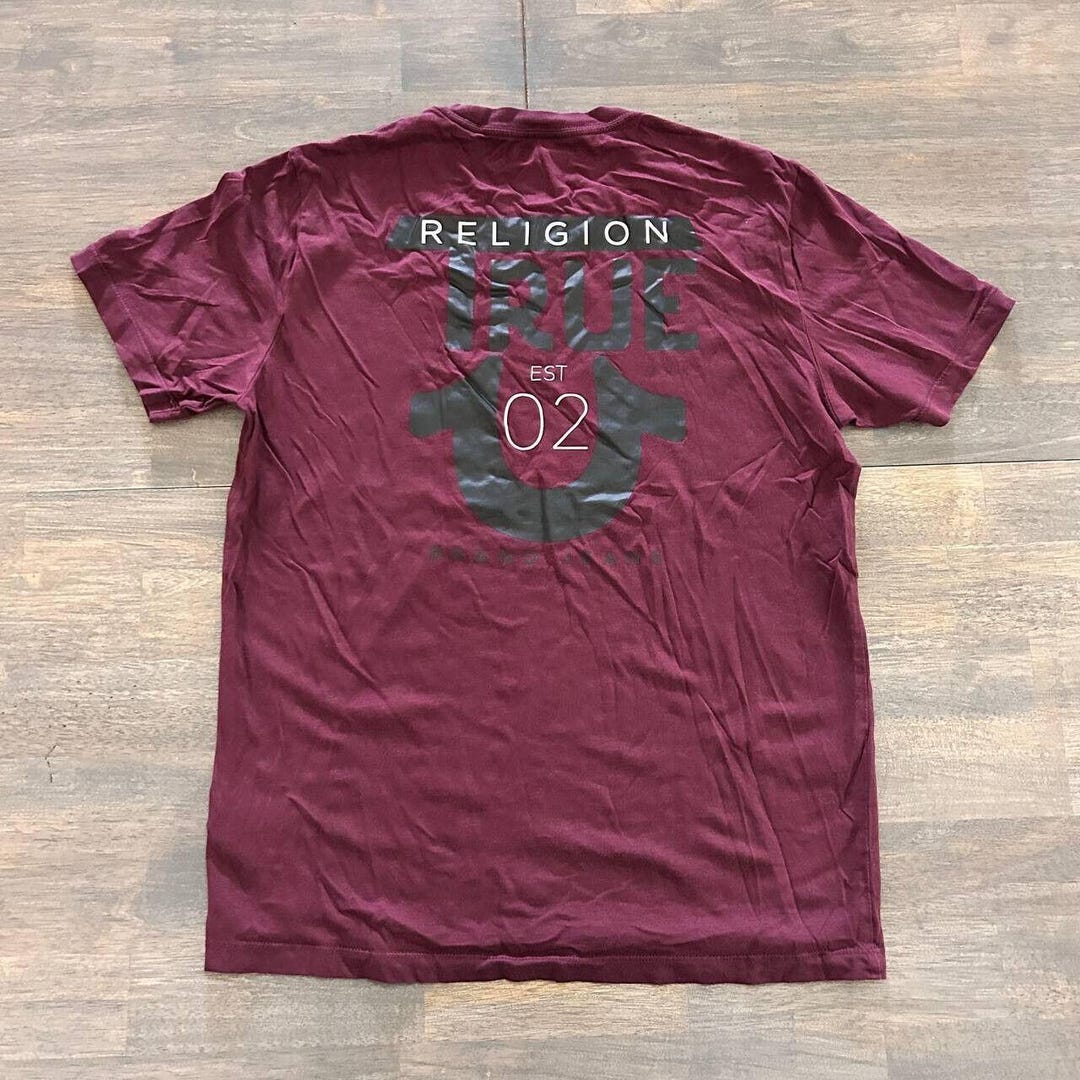 True Religion Men's Logo TR Essential Burgundy Red Tee Shirt ...