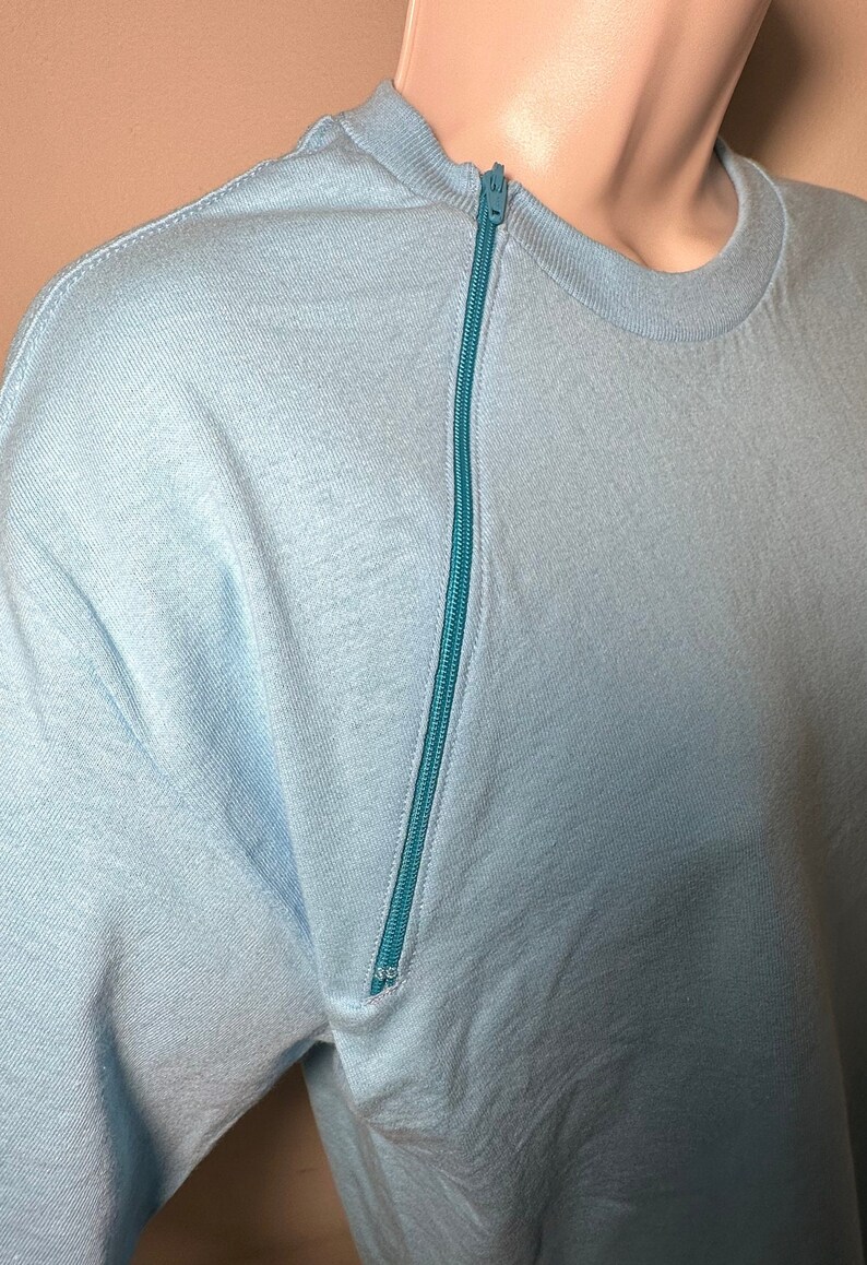 Adult Right-side Port Access Shirts for Chemotherapy, Dialysis ...