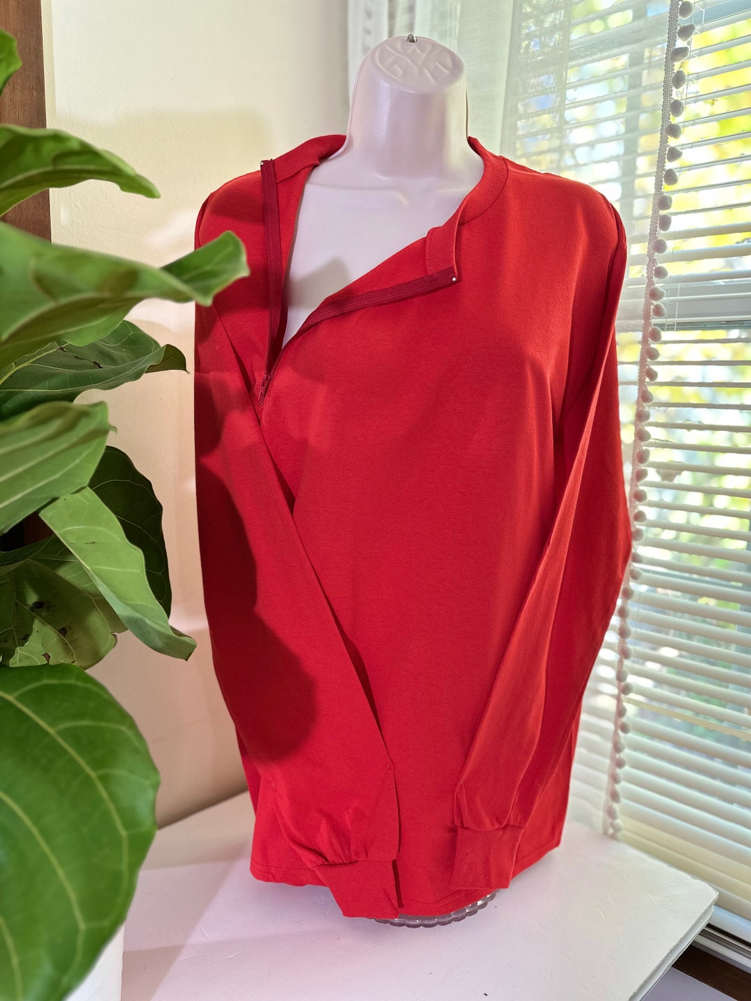 Adult Long Sleeve Right-side Port Access Shirt for Chemotherapy ...