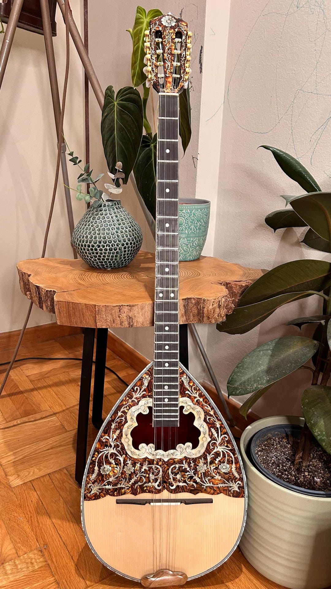 Handmade Greek Bouzouki: 8-string Black Painted Walnut Body, Spruce Top ...