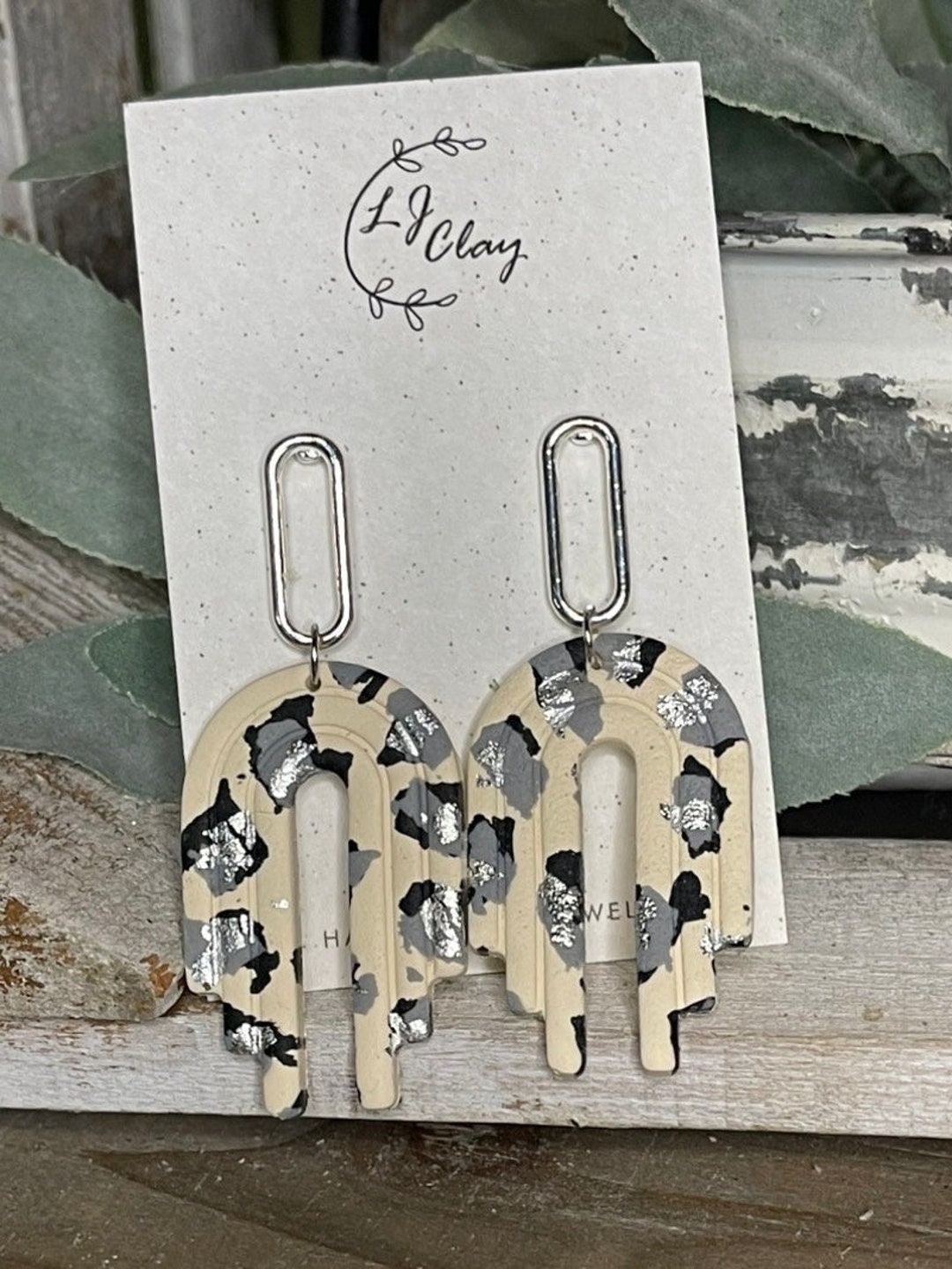 Ivory and Gray Leopard Arch With Silver Paperclip Shape Post Clay ...