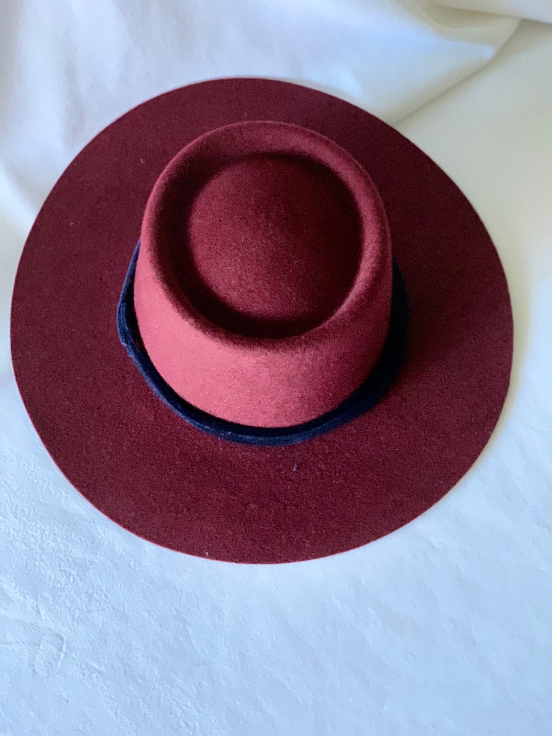 ROUND TOP HAT Made of 100% Burgundy Wool Felt - Etsy
