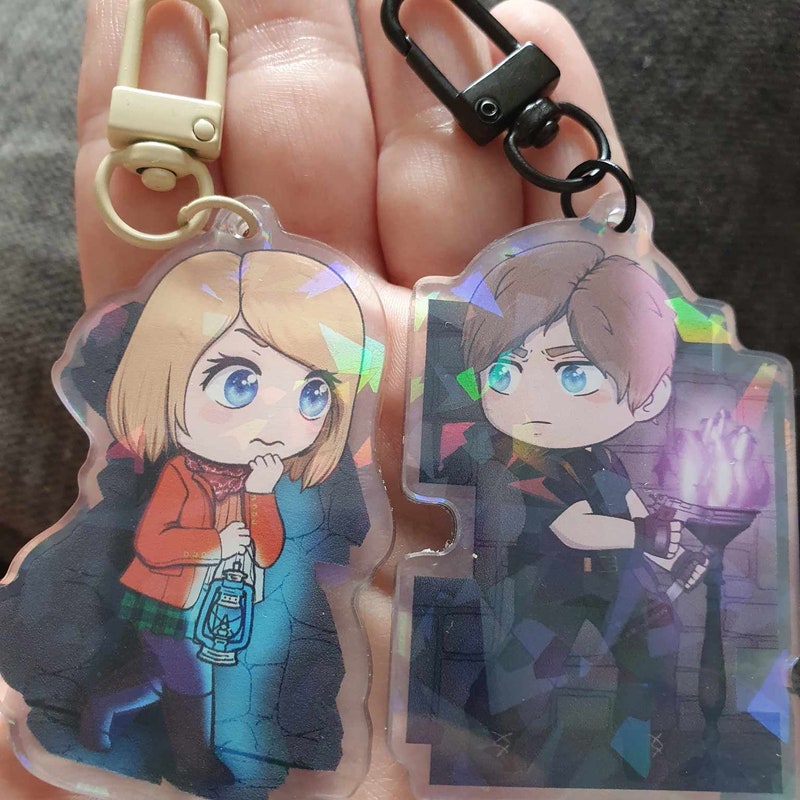 Resident Evil Ashley Keychain - Etsy