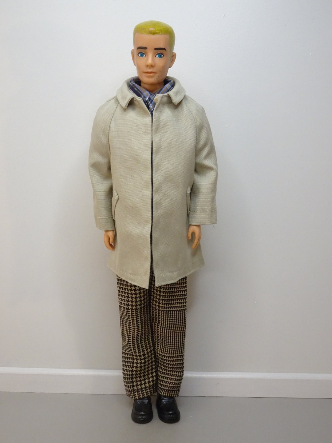 Raro muñeco Ken japonés de los años 60 con pelo moldeado y un ...