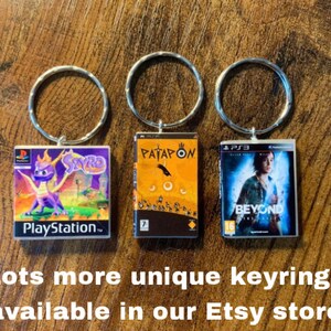 Miniature VHS Movie Keyring | ANY Movie You Like | Novelty 80s Film ...