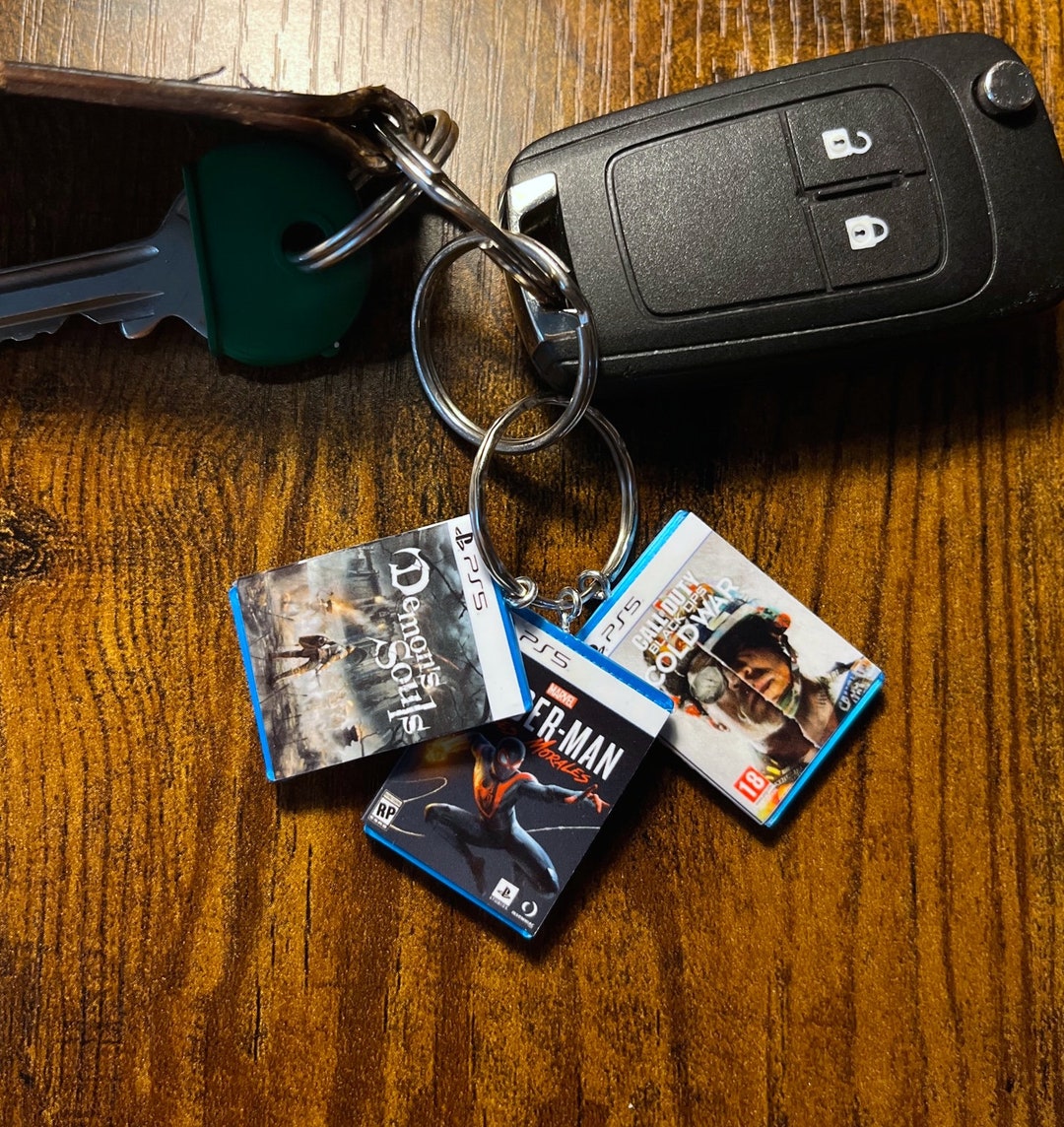 Miniature PS5 Game Keyring ANY Game You Like Retro Keyrings Gamers ...