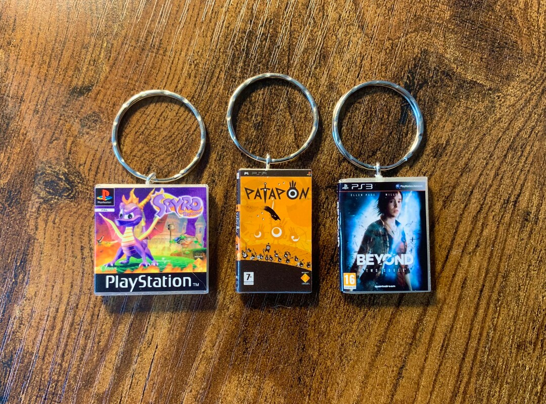 Custom Made Miniature Video Game Keyrings | ANY Game You Want | Gamers ...