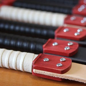 Dragon Talon Flogger Hard Leather ( Black / Light ) Max Pain 31" (81 Cm ...