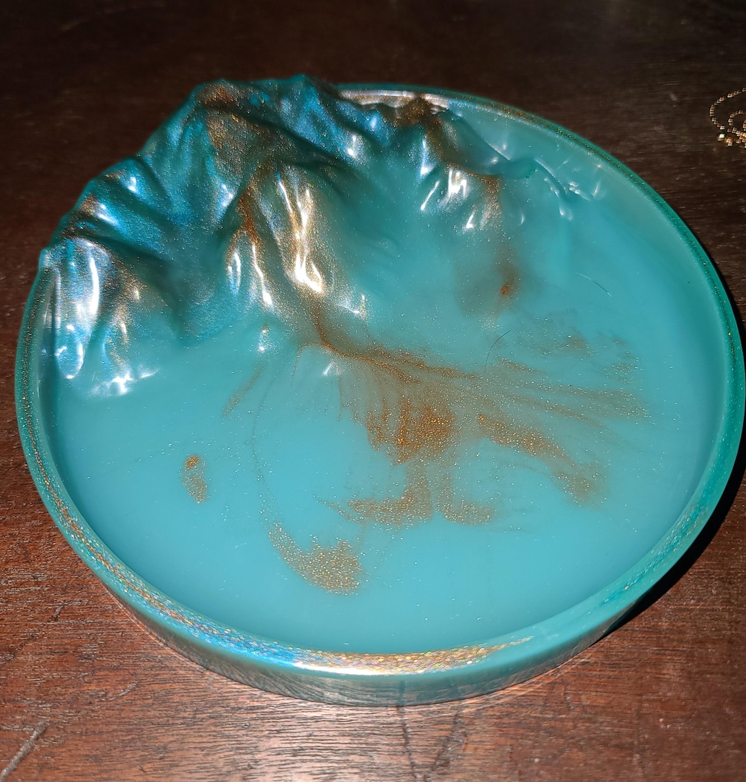 Blue Mountain Resin Tray - Etsy