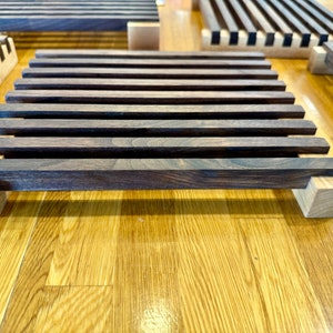 Trivet/ Cooling Rack/ Potholder - Etsy