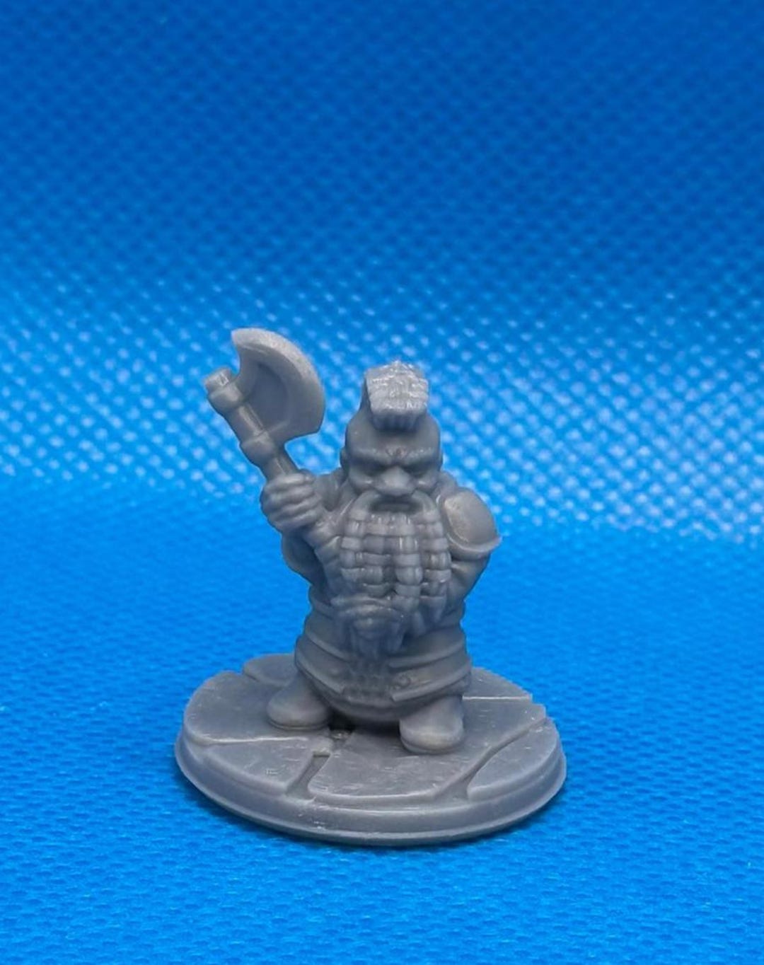 Dwarf Axe Miniature, 28mm RPG, Crypt Classic Dwarves - Etsy