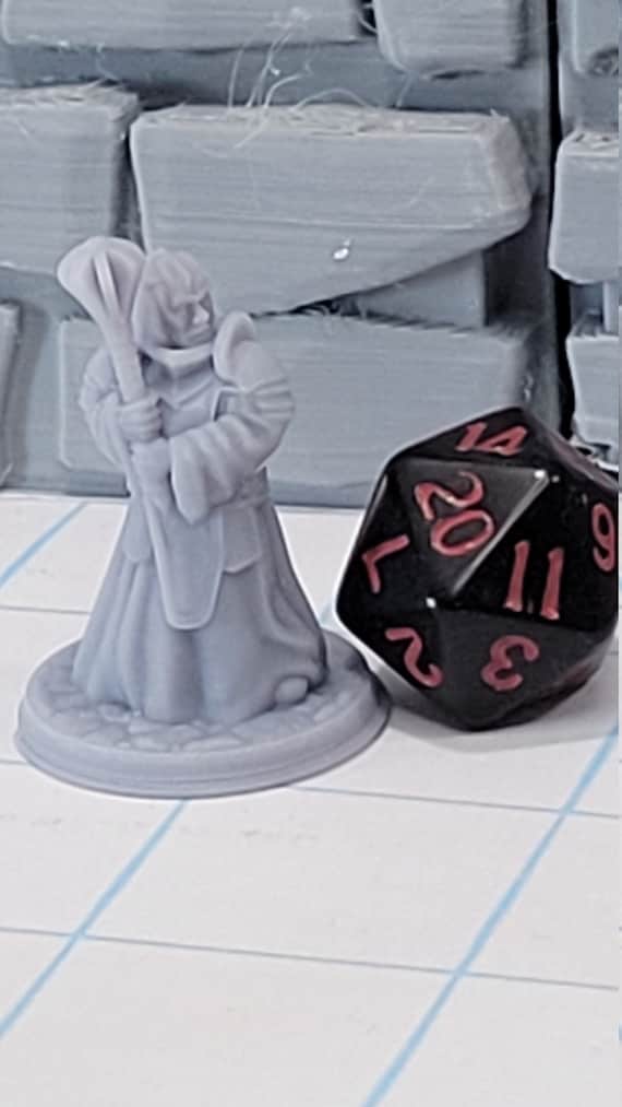 Male Cleric or Priest Miniature 28mm Dungeons and Dragons or - Etsy