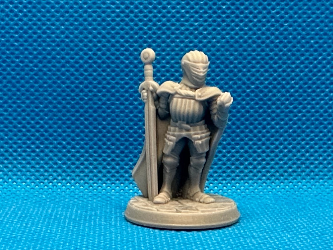Knight in Full Plate Armor, 28mm RPG Miniature, Briteminis - Etsy