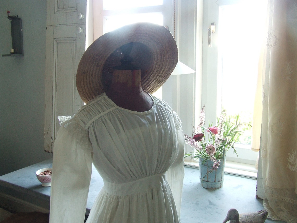 Georgian, Regency Fine White Cotton Batiste Dress With Delicate Amazing ...