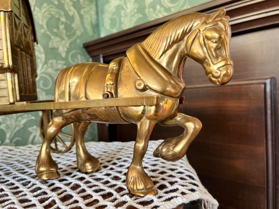Copper horse and cart, gypsy cart, horse and caravan,… - Gem