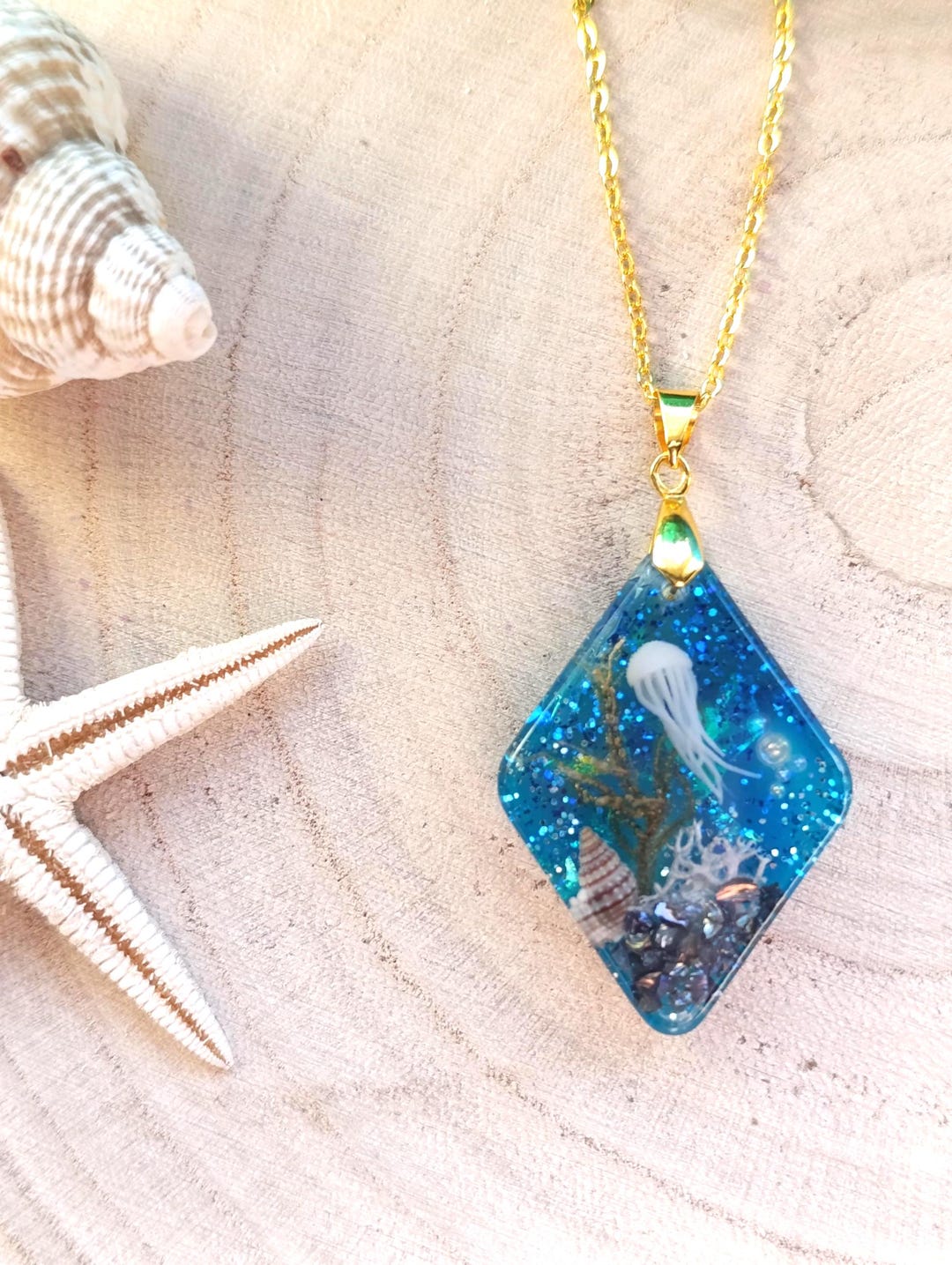 Resin Jellyfish Necklace With Glow Feature - Etsy