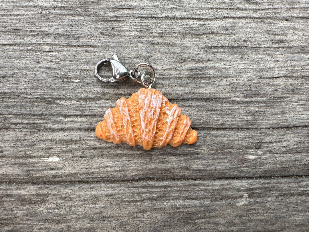 Croissant Charm - Etsy