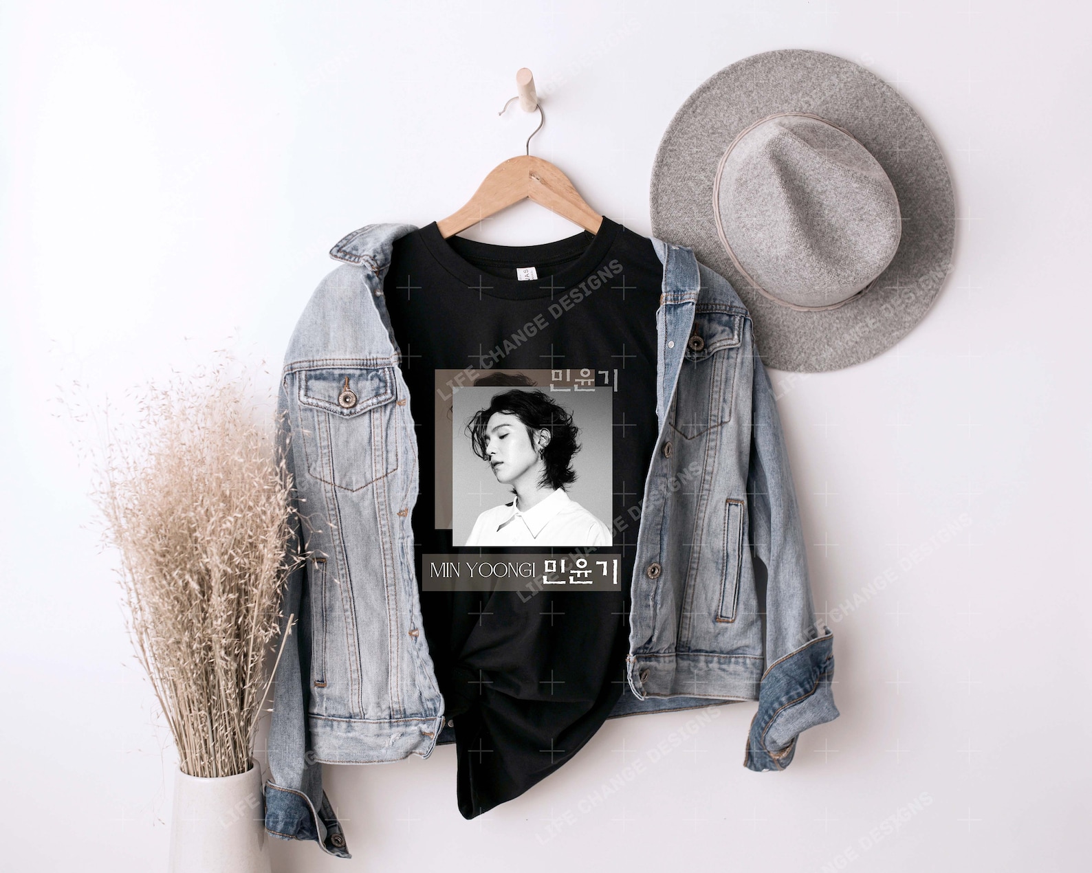 Min Yoongi T-shirt, BTS Suga Merch, Photoshoot Sweatshirt, Vintage BTS ...