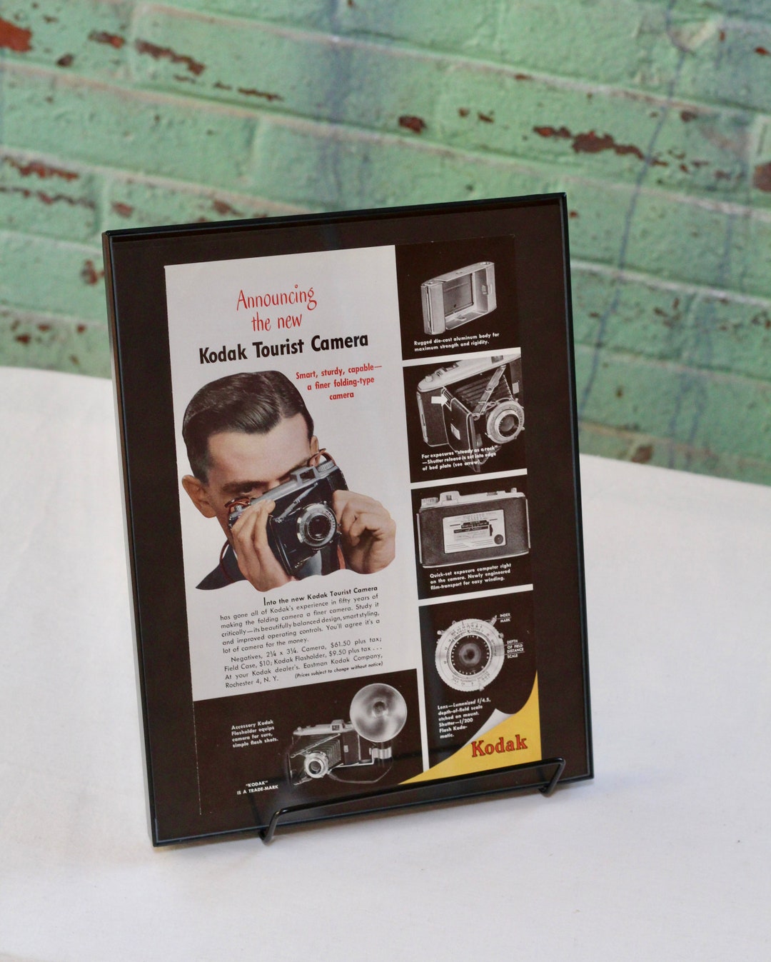 1948 Kodak Tourist Camera Ad From September 1948 National Geographic ...