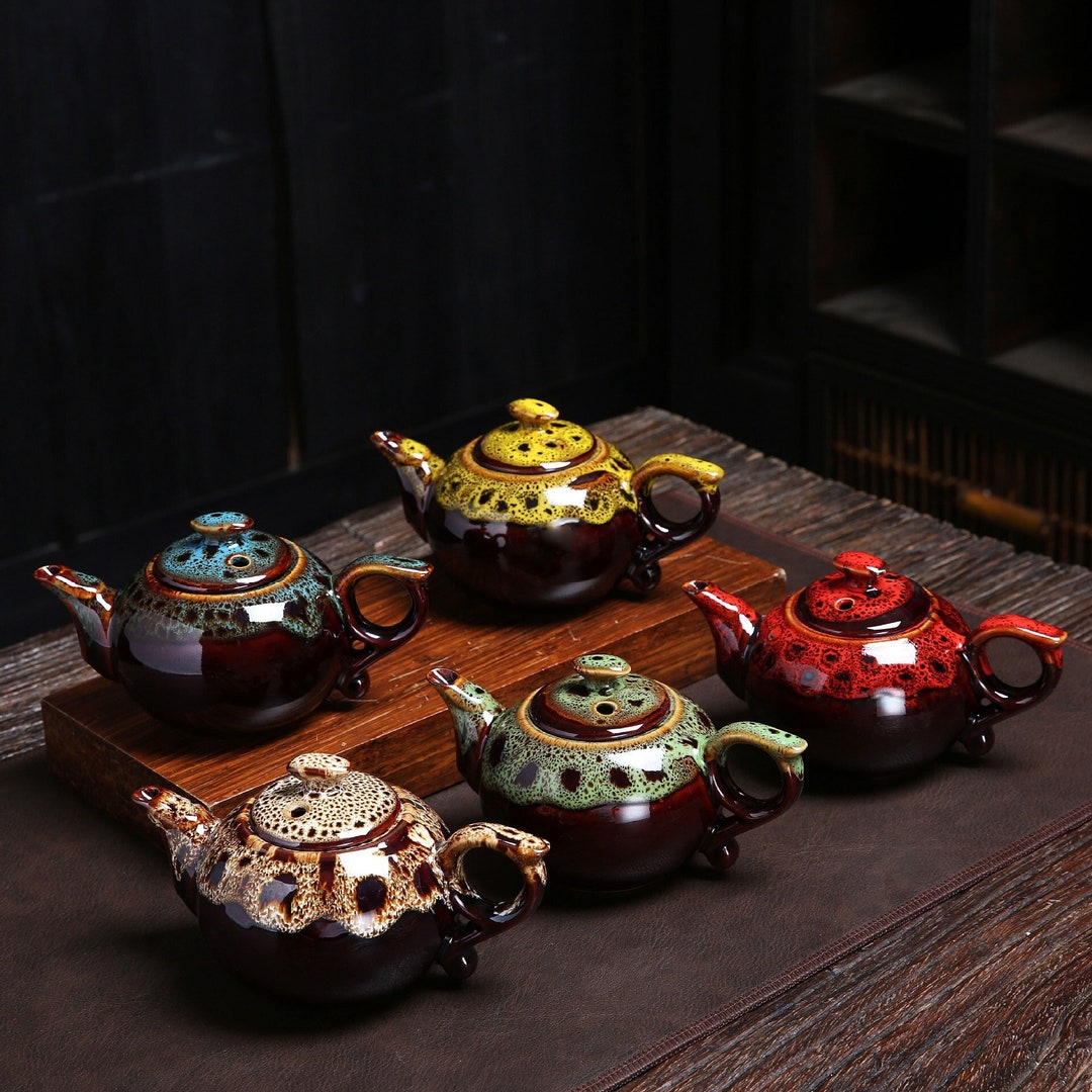 Traditional Chinese Kung Fu Small Ceramic Teapot Vintage Style Teapot ...