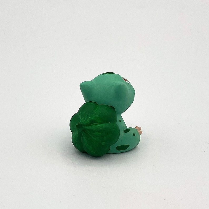 Pokemon Gen. 1 Unique Sitting Bulbasaur - Etsy