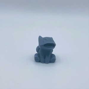 Pokemon Gen. 1 - Unique Sitting Bulbasaur - Etsy