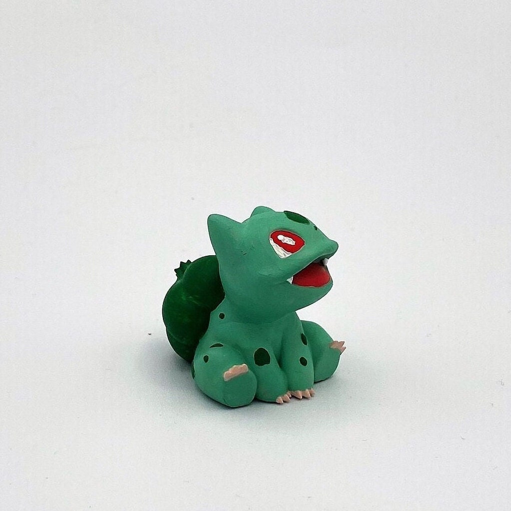 Pokemon Gen. 1 - Unique Sitting Bulbasaur - Etsy