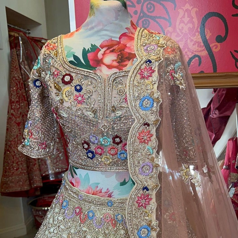 Sabyasachi Bridal Lehenga Choli for Women - Etsy