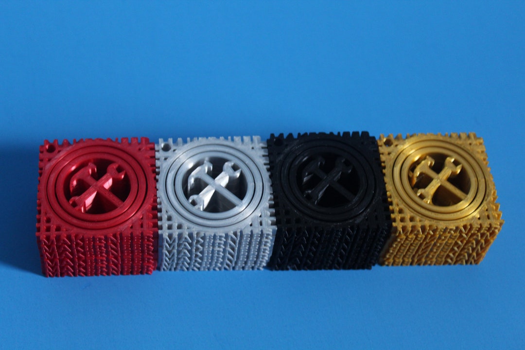 3D Printed Makerneer Gyroscope Keychain - Etsy