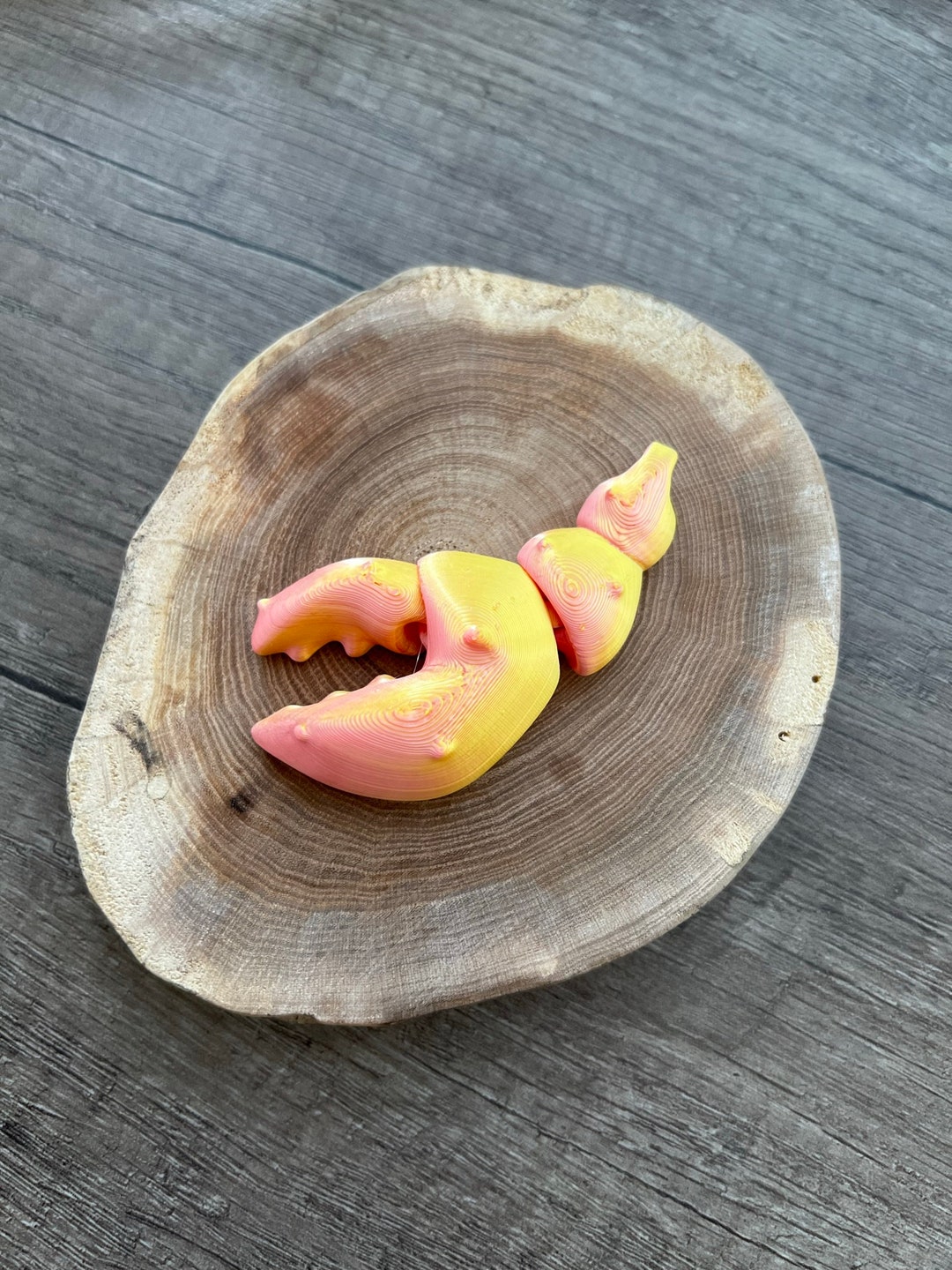 Crab Claw Keychain Stim Toy for Your Plessure Articulated Animal Funny ...