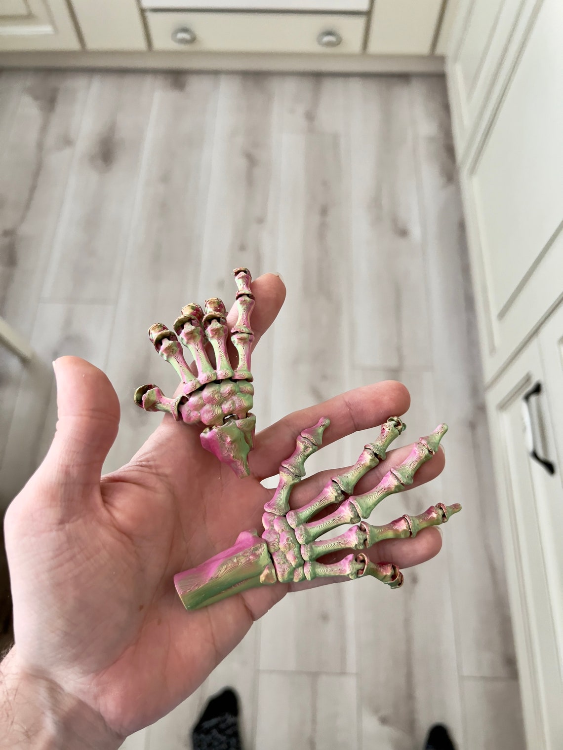 Scary Skeleton Hand Pencil Topper and Keychain Set Funny Articulated ...