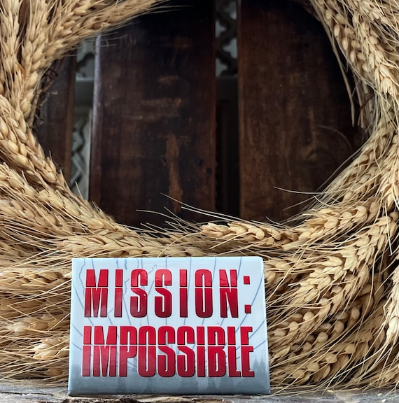1996 ~ Mission Impossible Pin Back Button ~ Authentic… - Gem