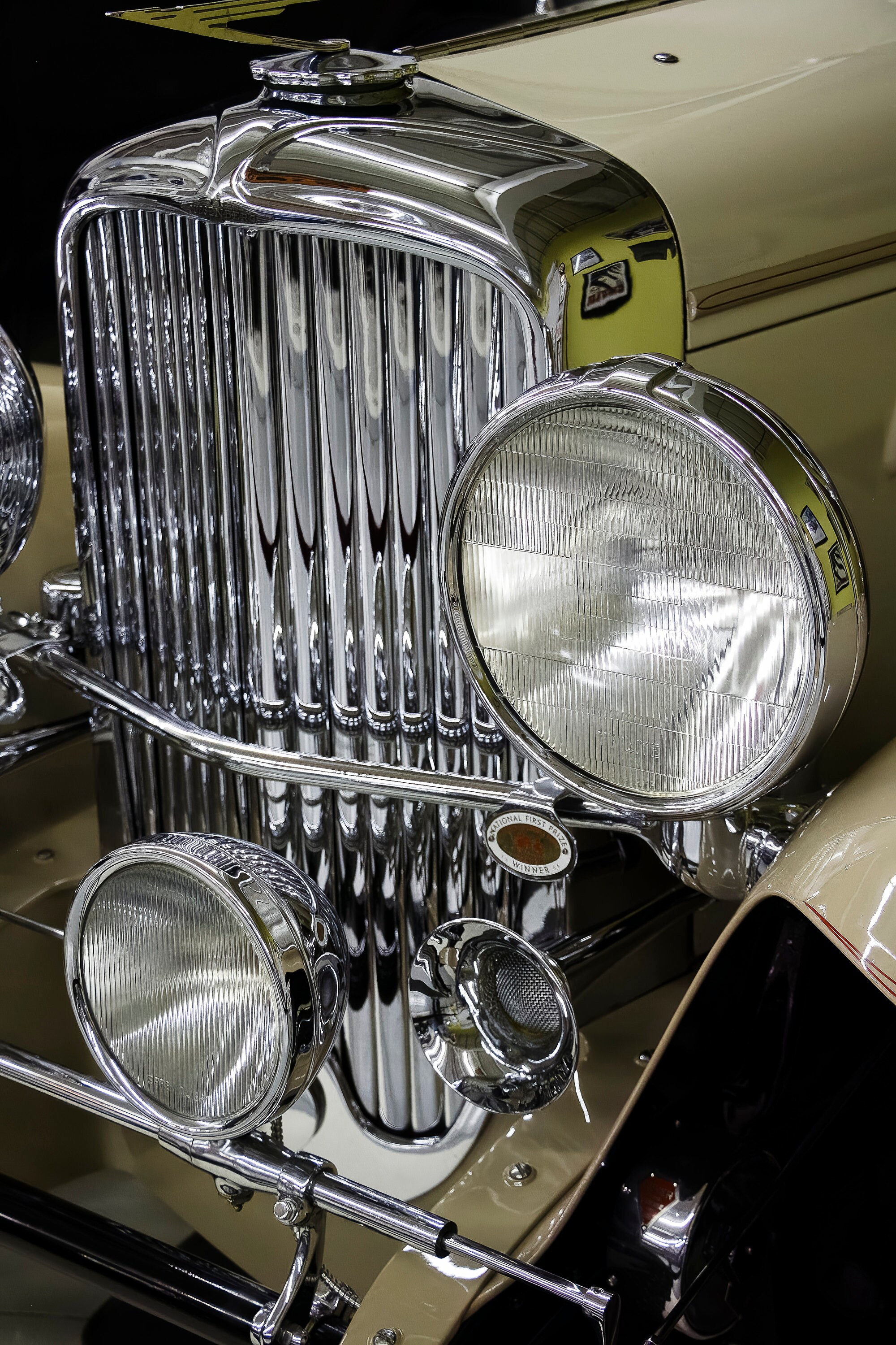 1929 Duesenberg Model J 7 Passenger Front End and Grill Vintage Car ...