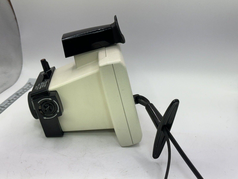 Vintage Polaroid White Electric Zip Land Type 87 88 Camera With Cold ...