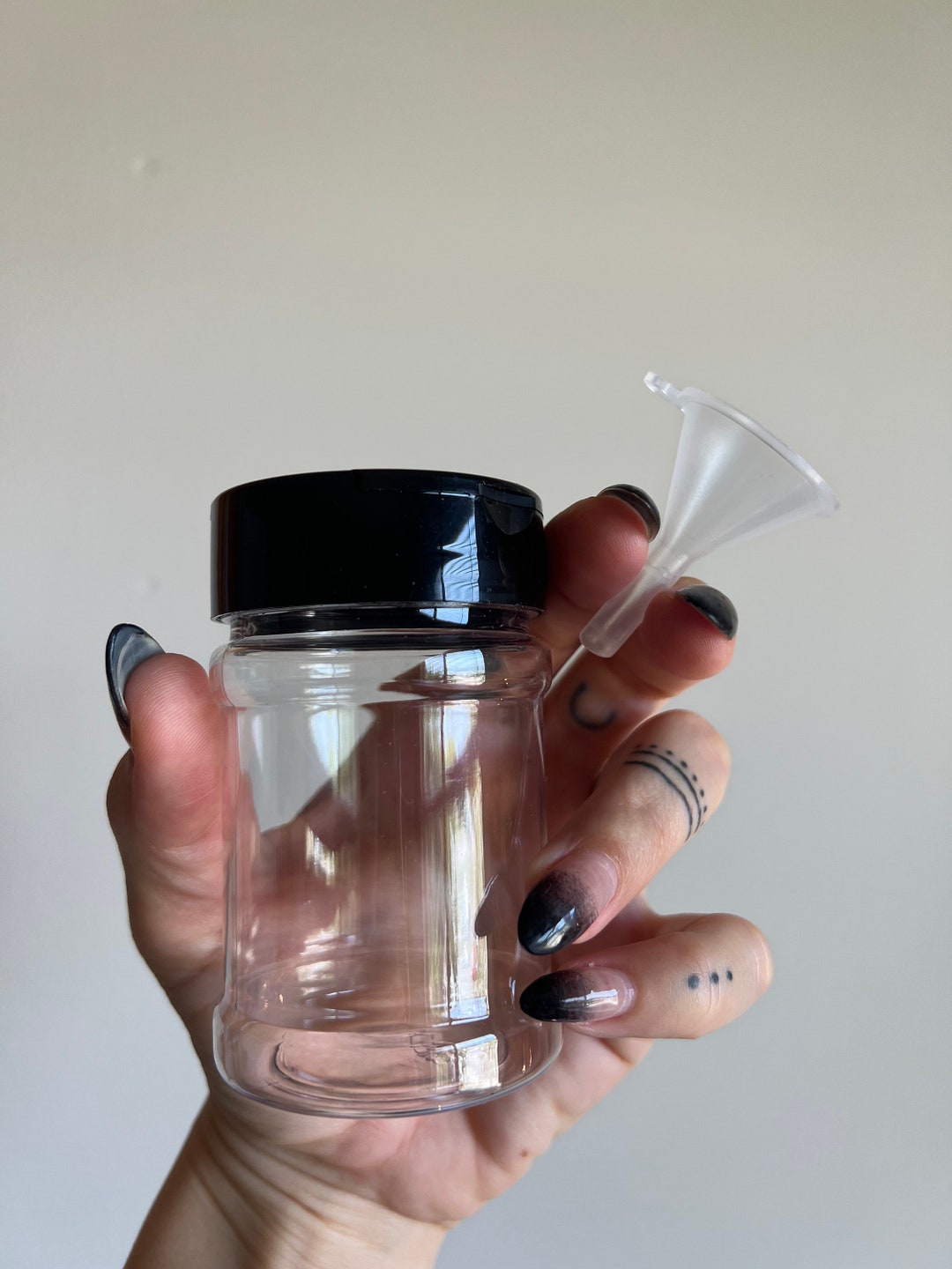 Small Fruit Fly Shaker Container With Funnel for Easy Feeding - Etsy