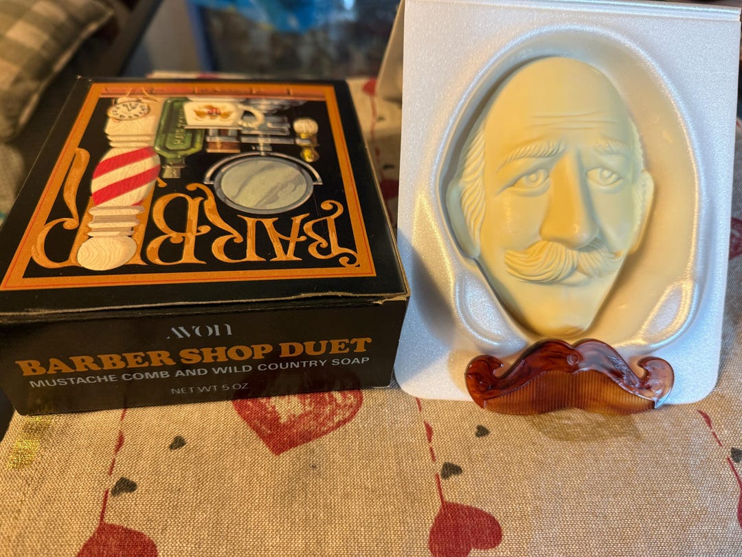 Vintage Avon Barber Shop Duet Mustache Comb & Wild Country Soap 5 Oz ...