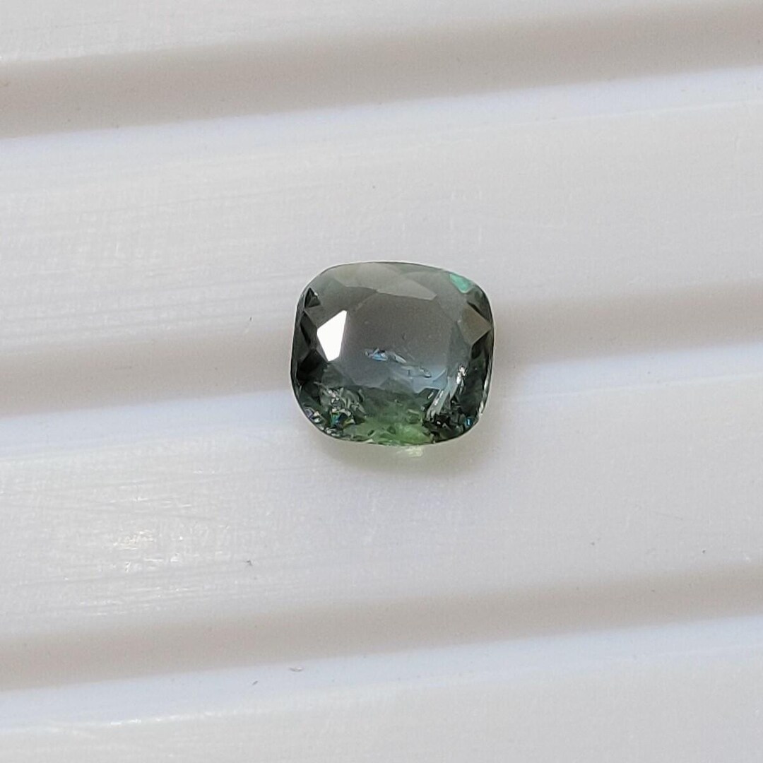 Natural Alexandrite Loose Green Gemstone: 0.16 Ct Color Changing ...